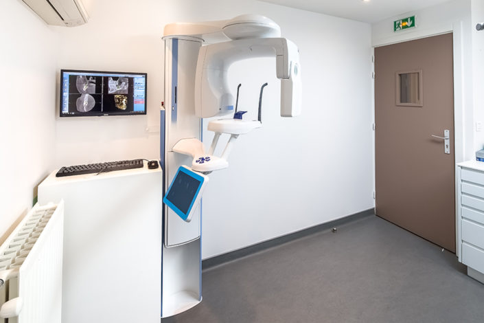 Salle de radiographie du Cabinet dentaire à Montigny le Bretonneux